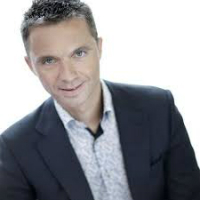 Gerard Timmer verdedigt topsalarissen - BM