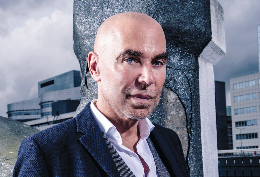 De curieuze handel en wandel van Leo Houkamp - BM
